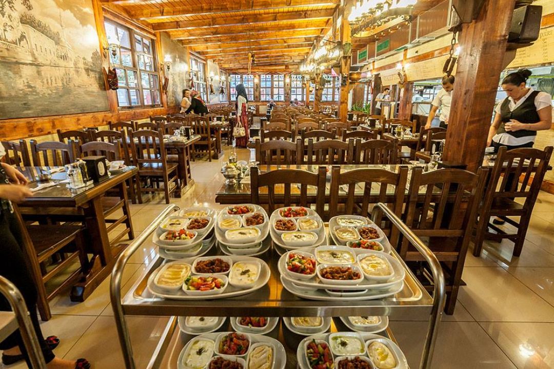 Cele mai populare localuri din București cu specific turcesc