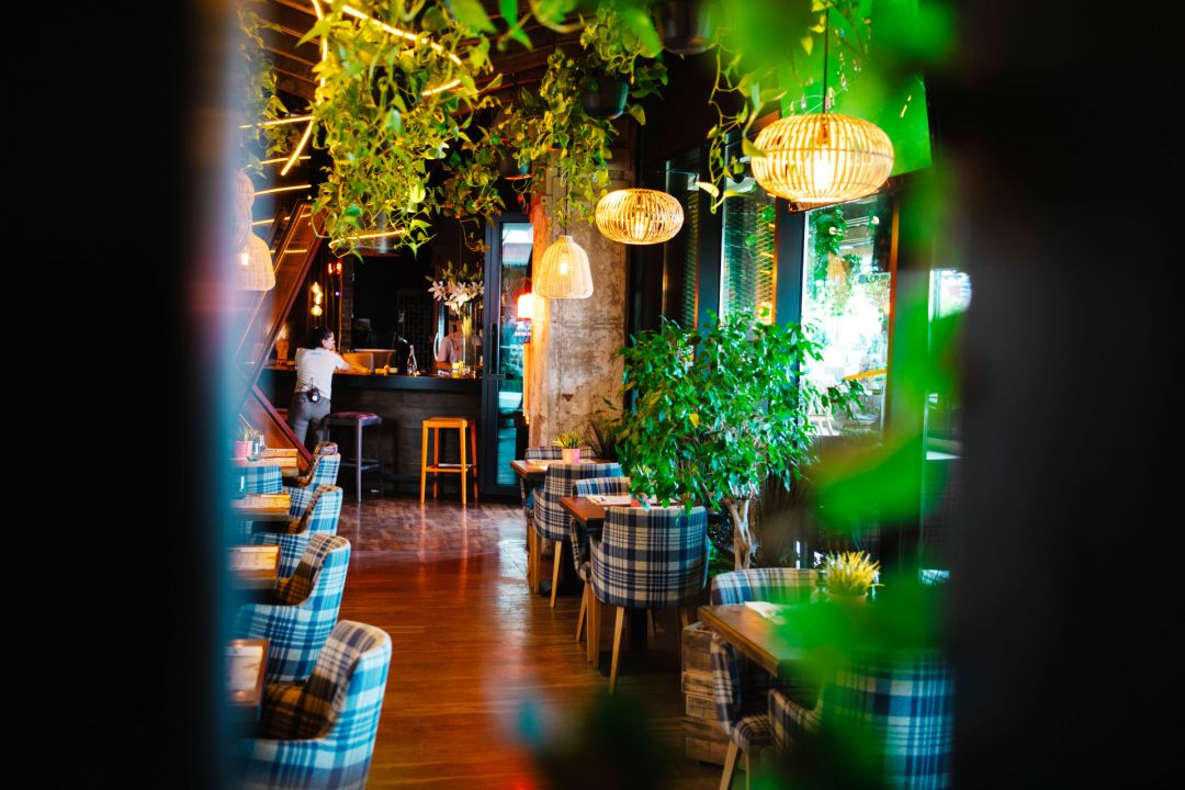 Ivan's, București - Rezervă o masă online - Restaurant, evenimente din ...