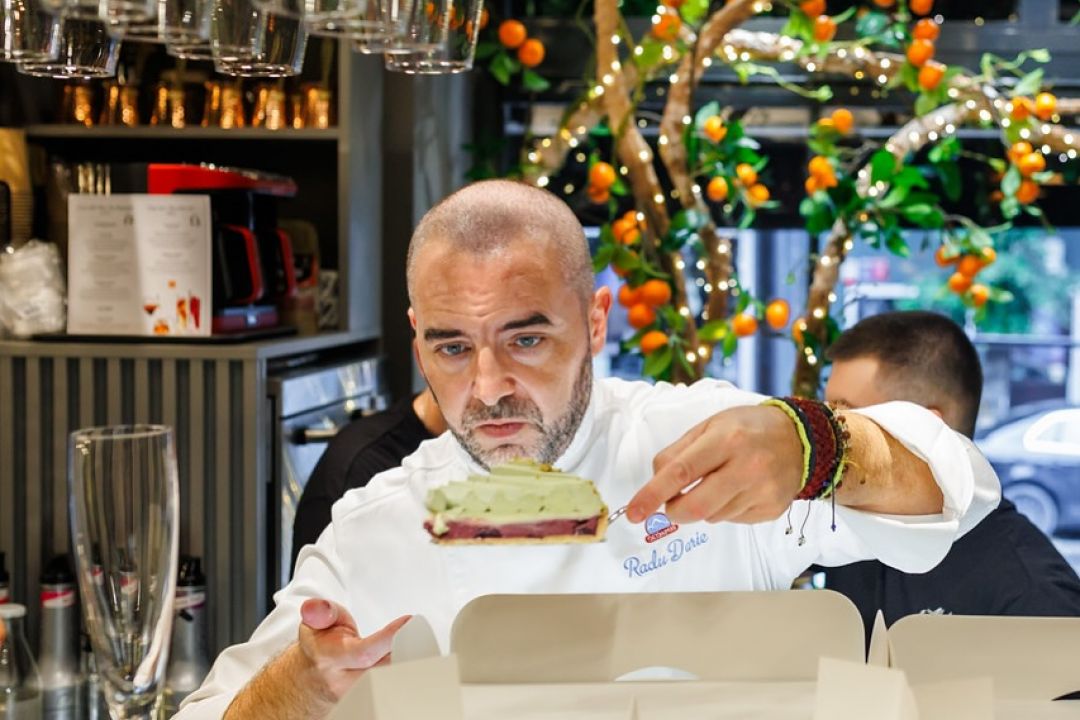 Noua B.A.R., București - Rezervă o masă online - Restaurant din Victoriei.