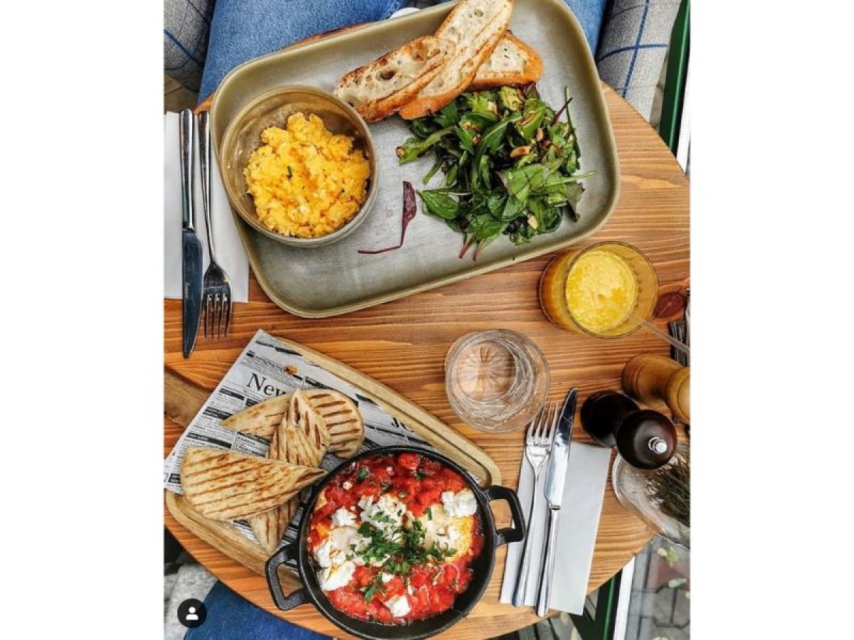 B4 Market, București - Rezervă o masă online - Brunch, bistro din ...