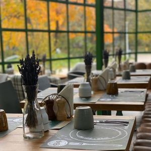 B4 Market, București - Rezervă o masă online - Brunch, bistro din ...