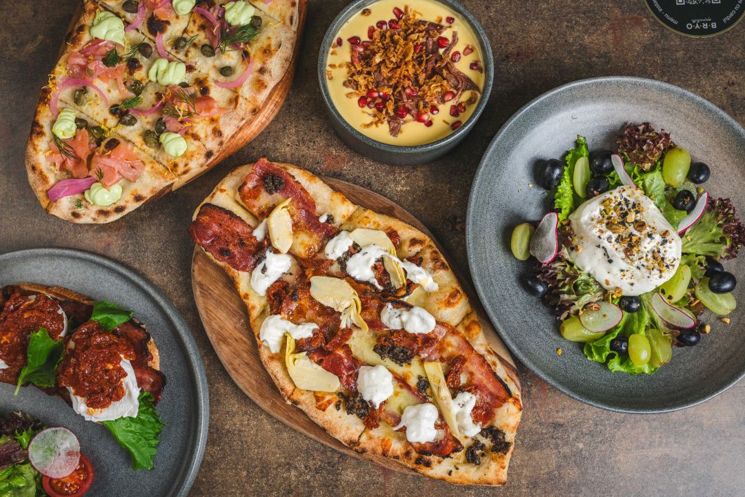 Un Poco Pizza Fresca, București - Rezervă o masă online - Restaurant ...