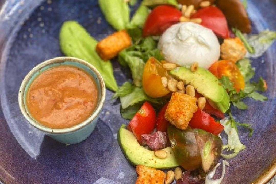 Beraria Veche, Iași - Rezervă o masă online - Restaurant, berărie din Iași.