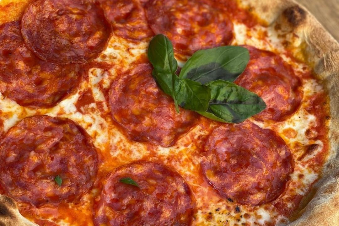 Restaurant Amicii, Oradea - Rezervă o masă online - Fast food din Oradea.