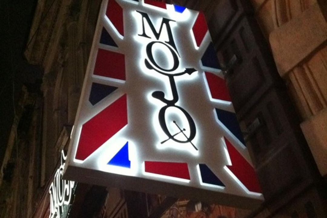 Naive, București - Rezervă o masă online - Restaurant, bar, club din ...